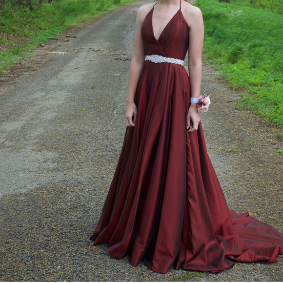 Dresses | Selling A Size 4 Red Prom Dress The Dress Was Bought At Ready ...